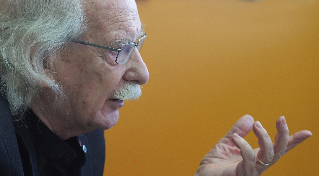 Rizzolatti: “Todos somos capaces de sentir la emoción del otro ...